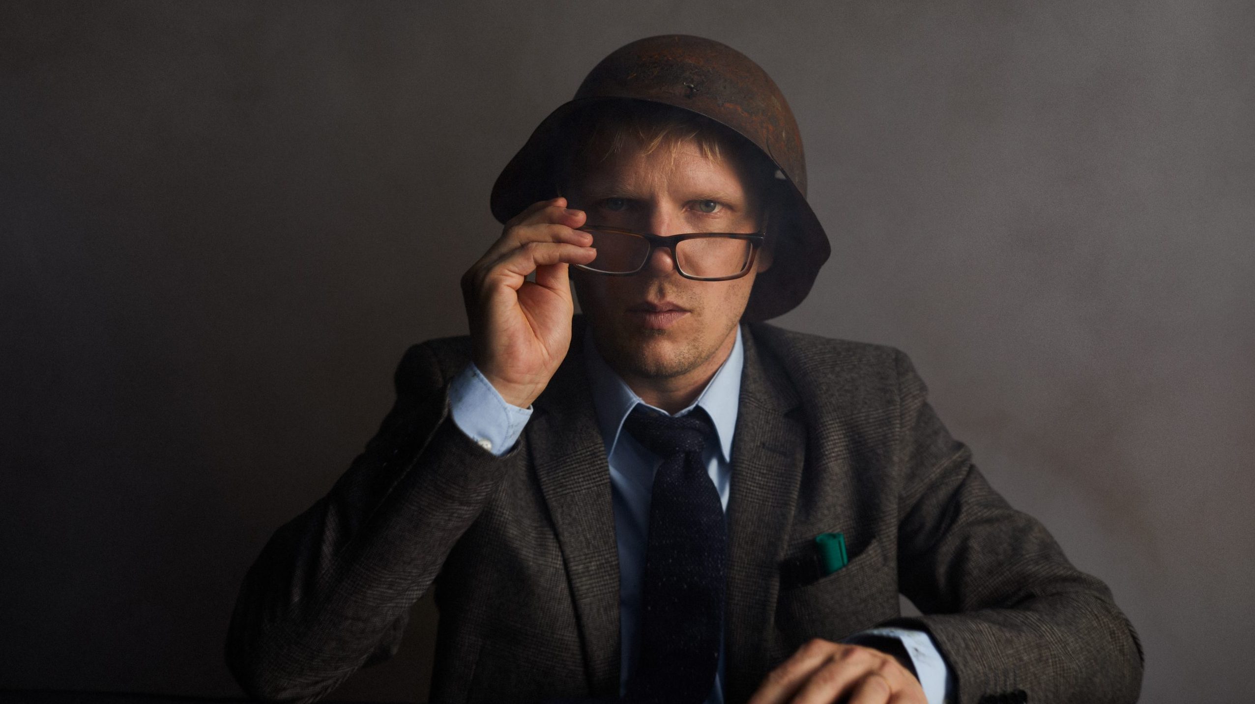 Doomsday Club with the Loving Memory of Hans Rosling - Viirus