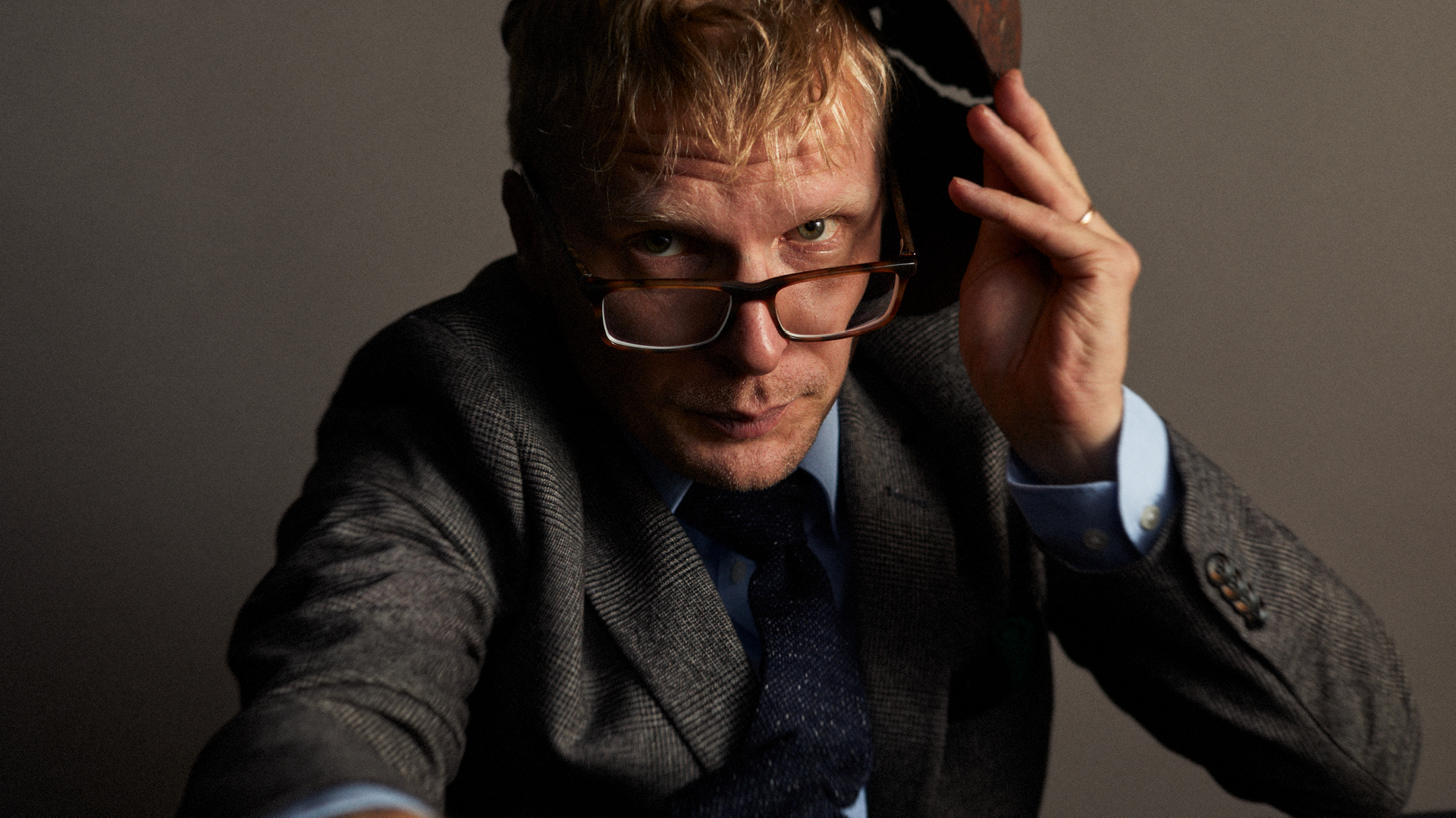 War and Piss with the Loving Memory of Hans Rosling - Viirus